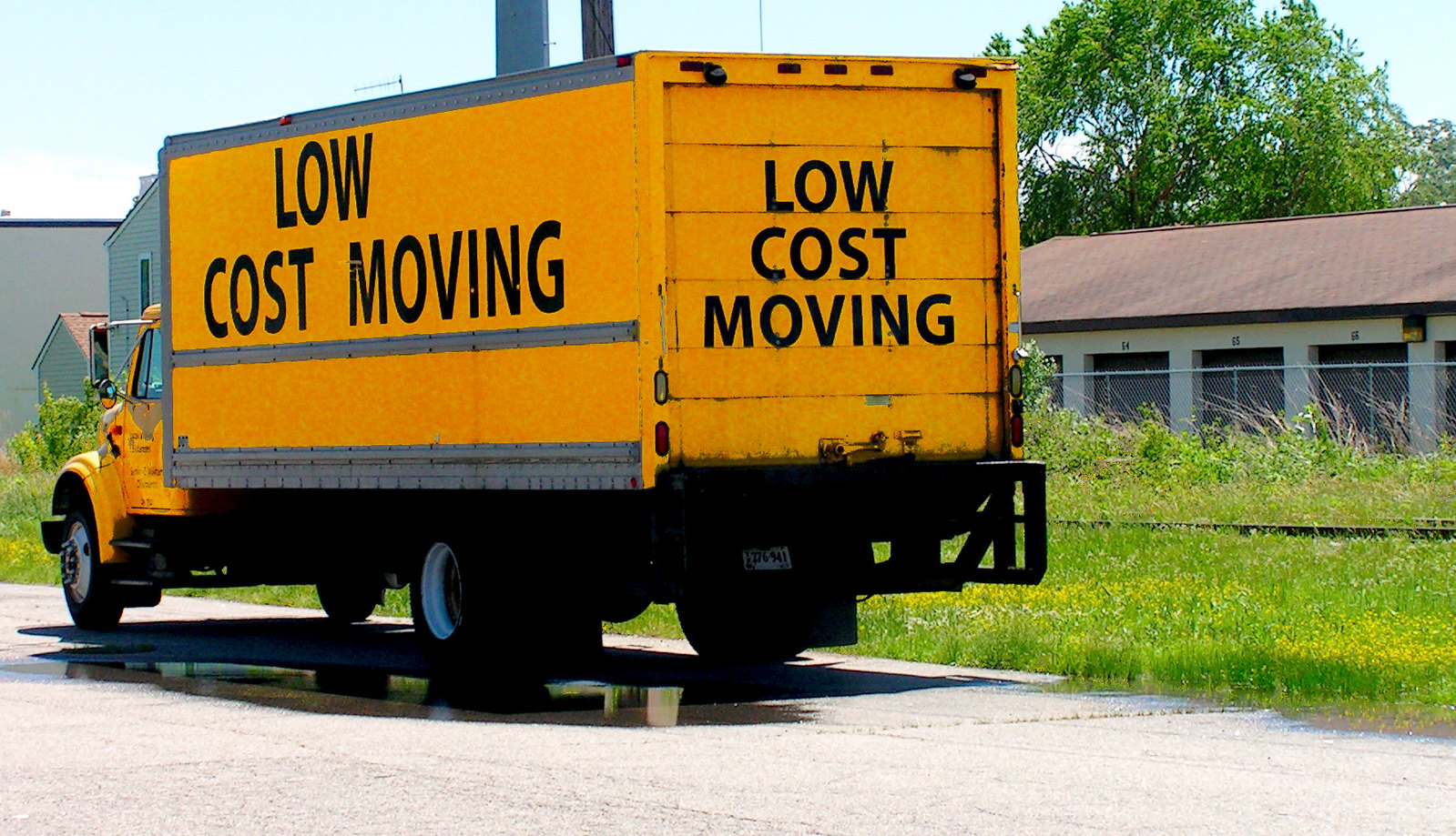 Moving Cost Calculator How Much Are Movers In 2022 